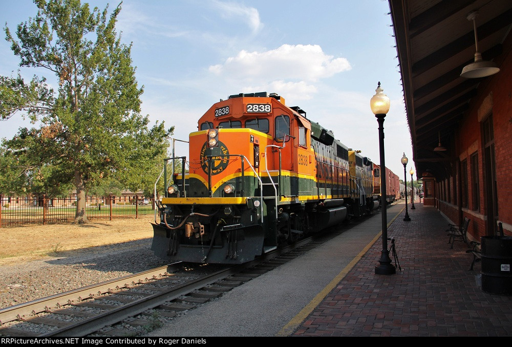 BNSF 2828